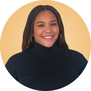 17 LinkedIn Headshot Examples That Command Attention
