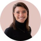 17 LinkedIn Headshot Examples That Command Attention